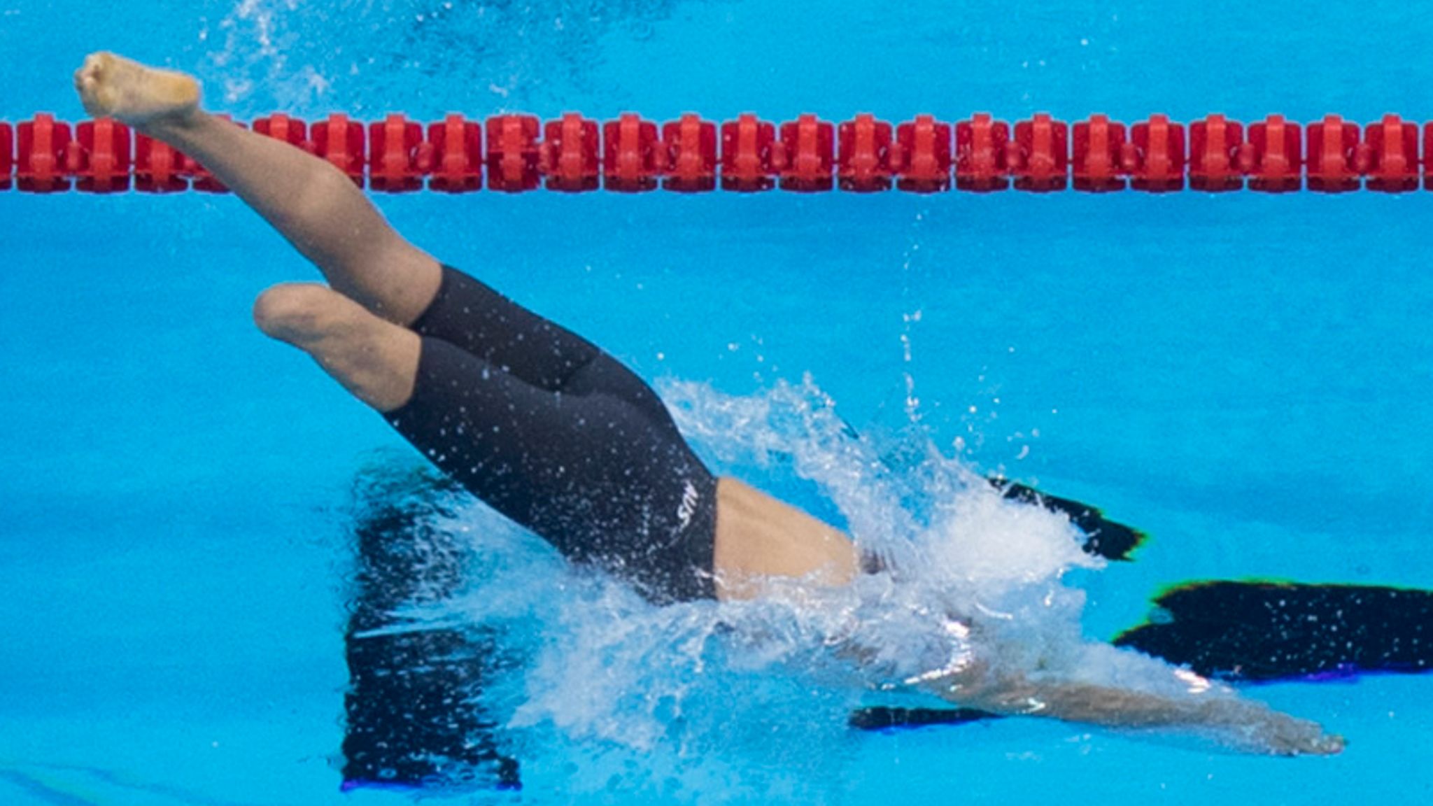 Monique Murphy: How endometriosis forced Paralympian swimmer to remove ...