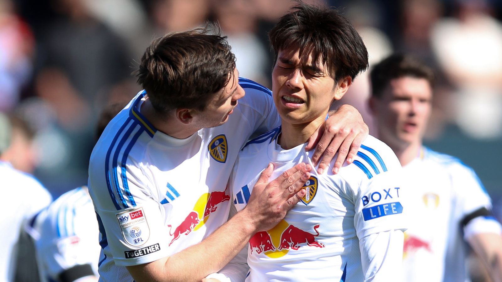 Luton 1 - 1 Leeds - Match Report & Highlights