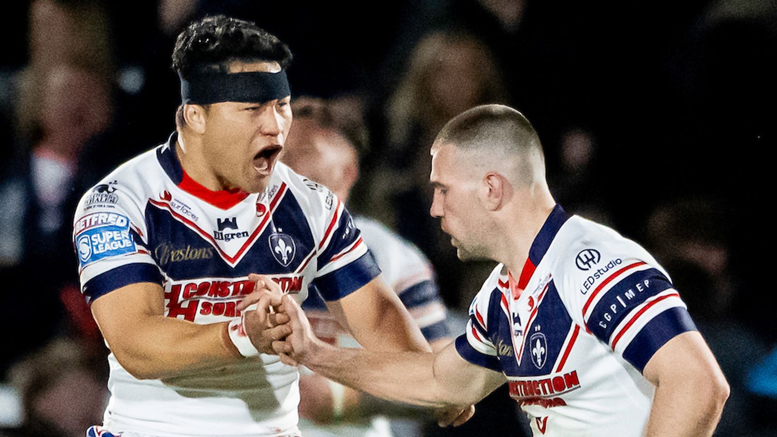 Wakefield Trinity 13-12 Castleford Tigers: Mason Lino drop goal proves ...