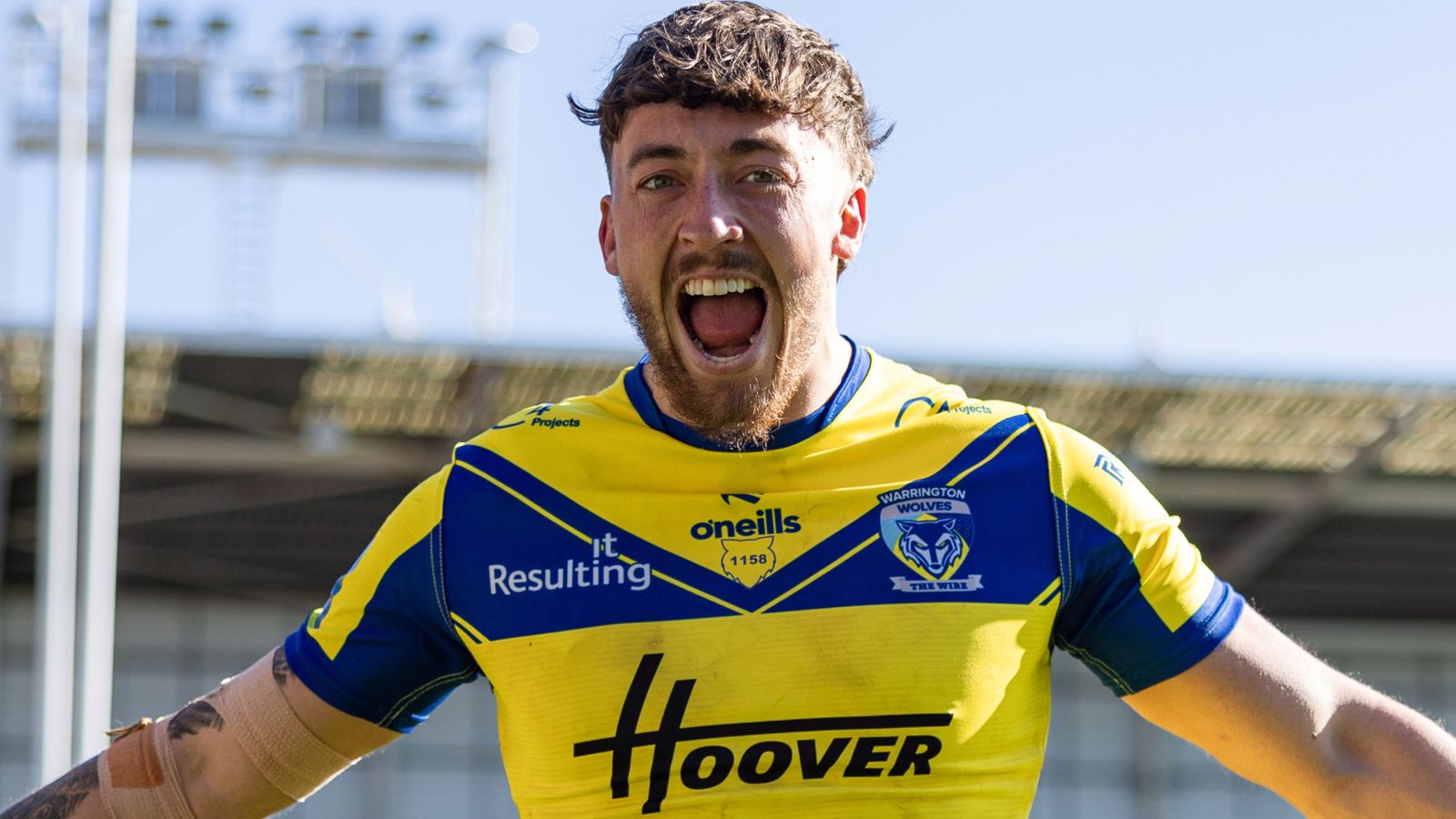 Challenge Cup - Warrington 20-12 St Helens: Wolves into semi-finals ...