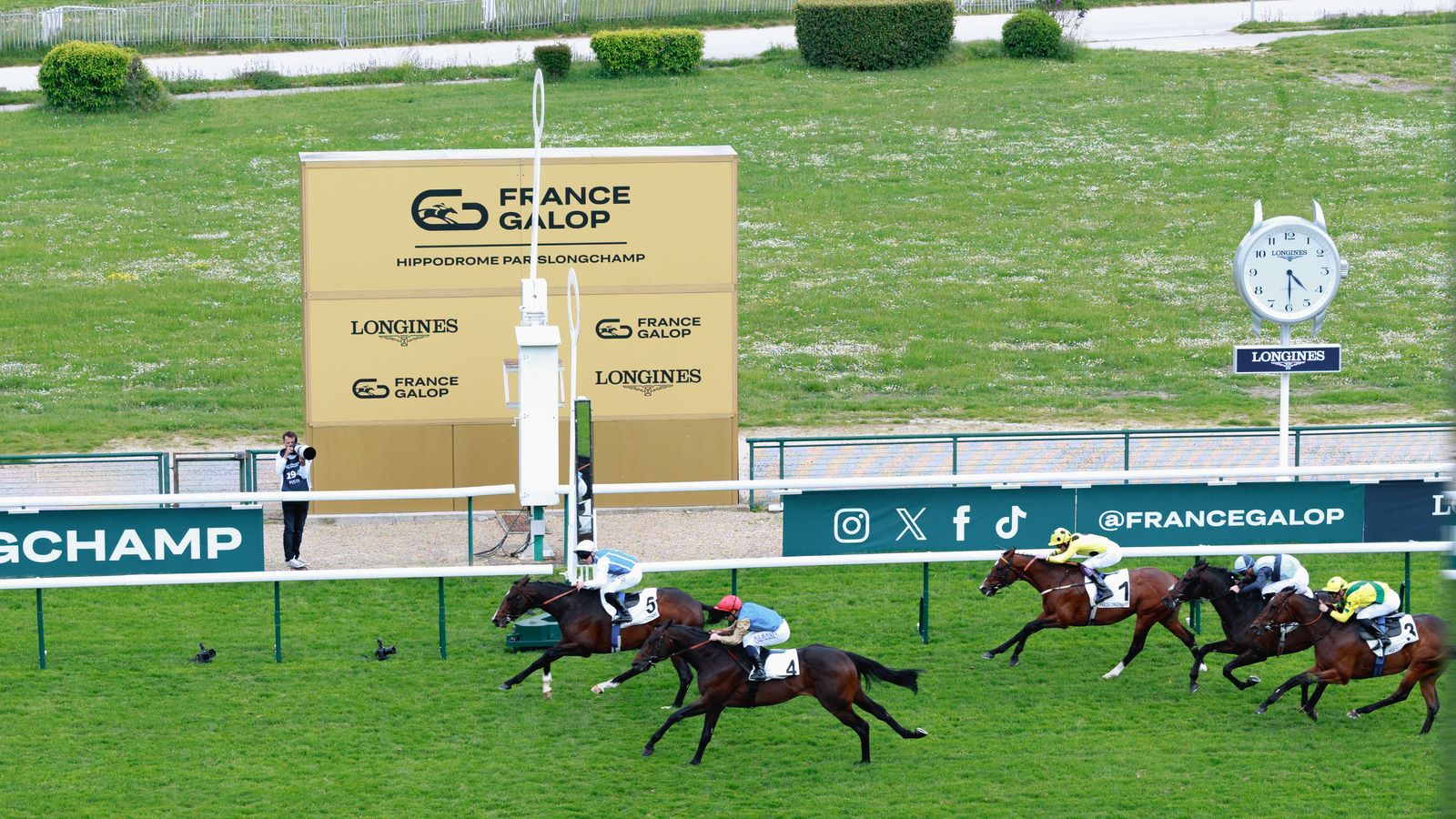 Maxime Guyon reacts to his double at ParisLongchamp | Racing News | Sky ...