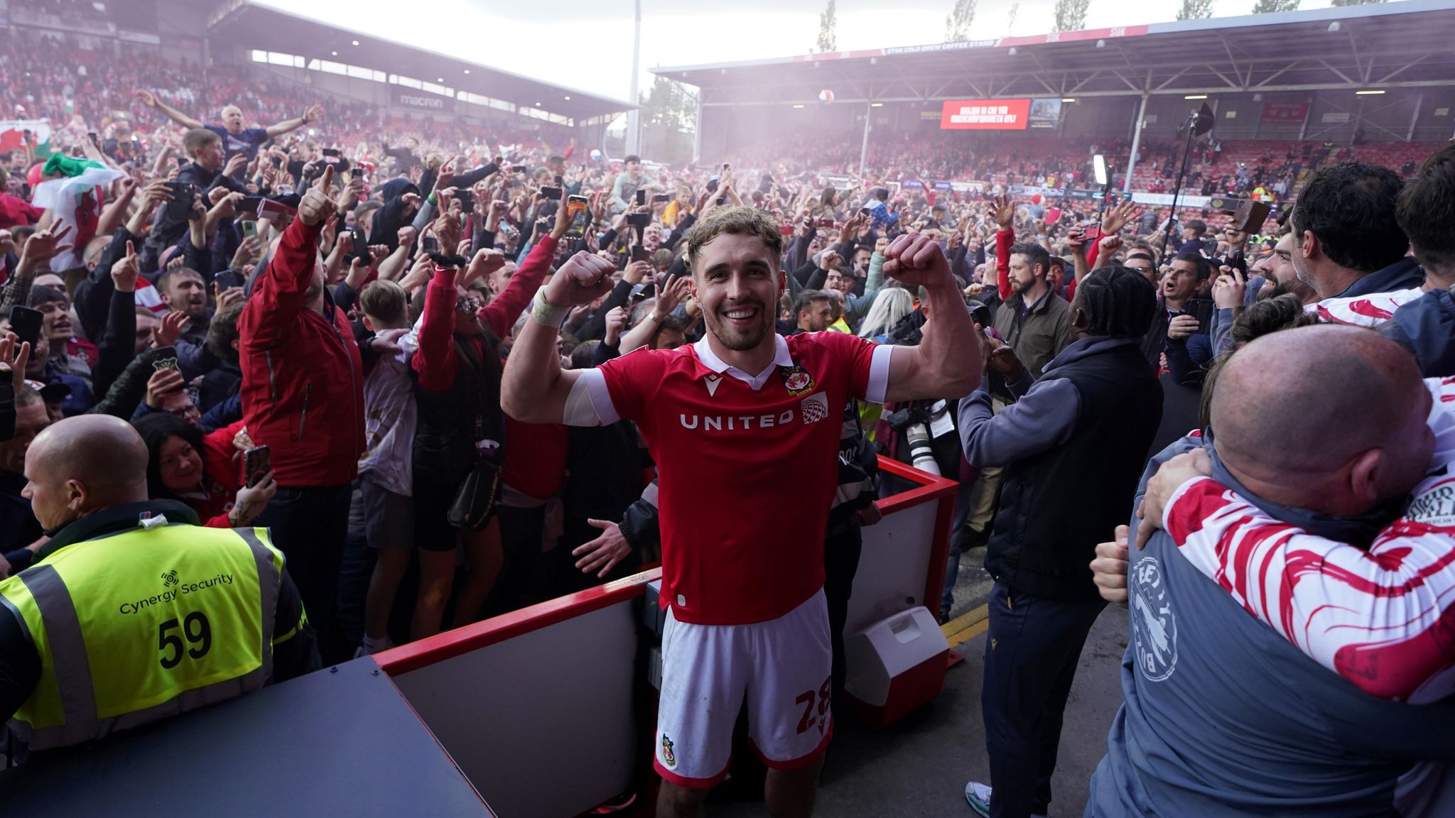 Wrexham promoted: How Ryan Reynolds, Rob McElhenney and Phil Parkinson ...