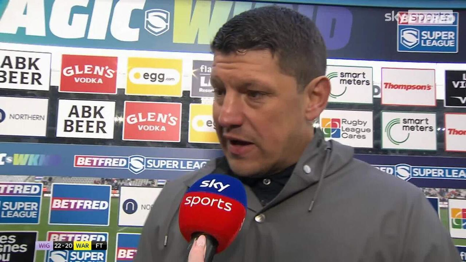 Wigan Warriors 22-20 Warrington Wolves: Matt Peet's side hold strong to ...