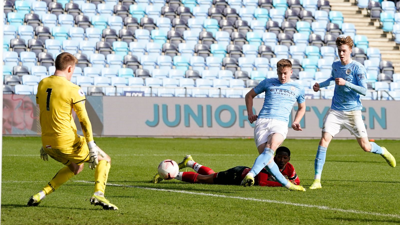 Chelsea sign Liam Delap: How £30m transfer can bring best out of Cole ...