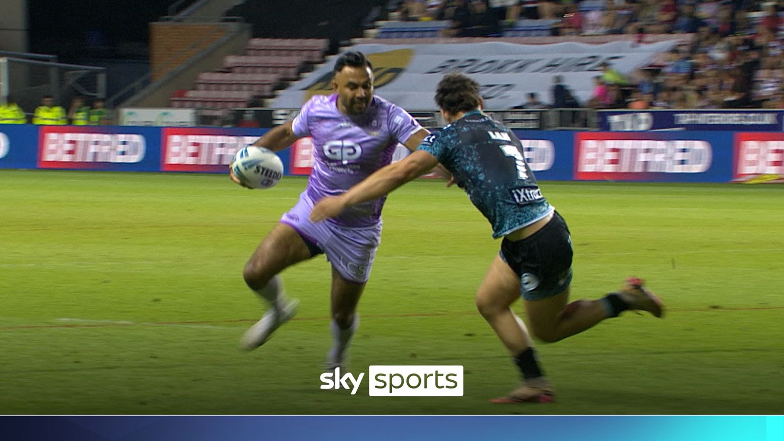 Wigan Warriors vs Leigh Leopards | Bevan French delights with sublime ...