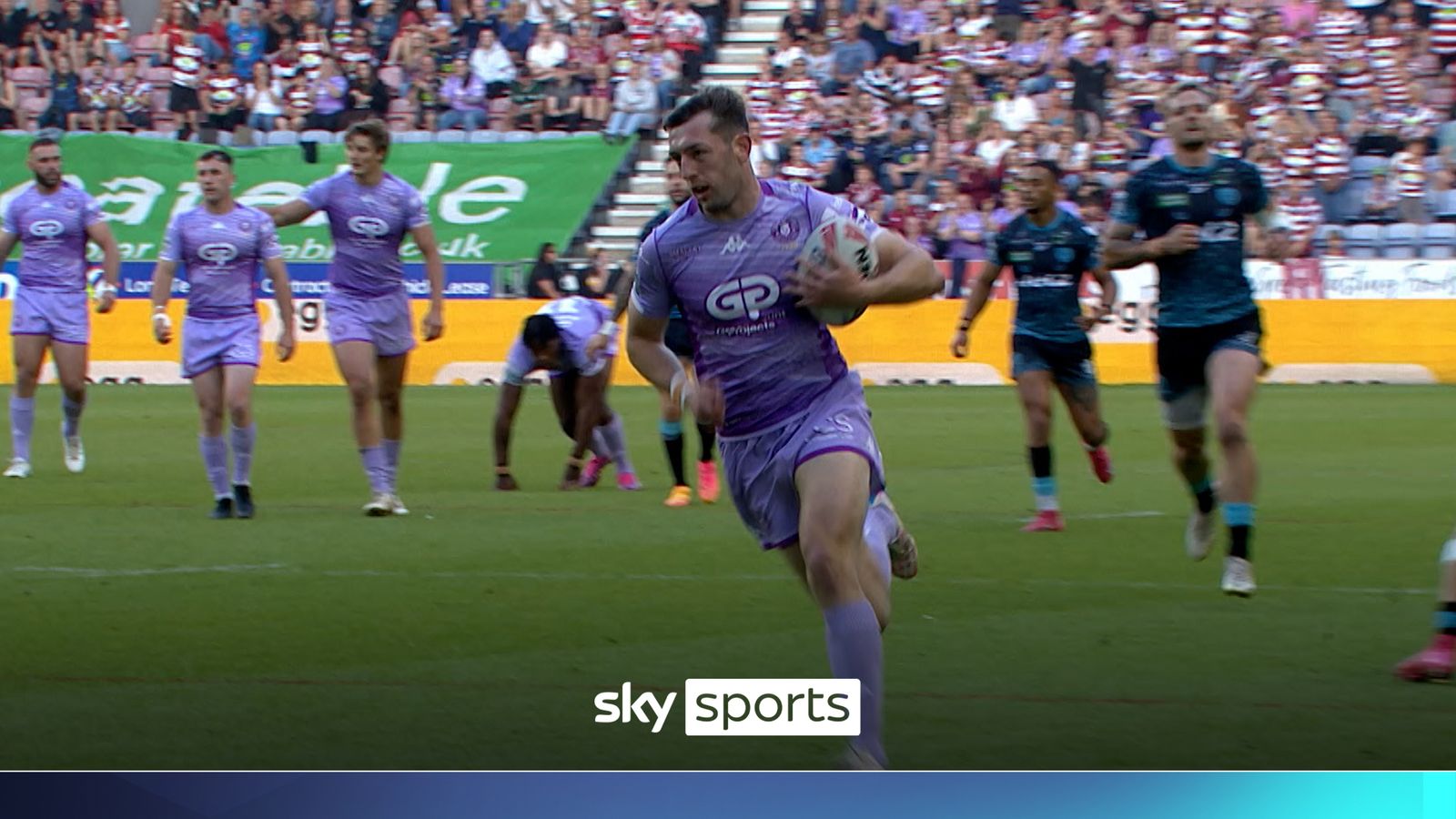 Super League: Wigan Warriors hold on in frenzied 36-28 win over Leigh ...