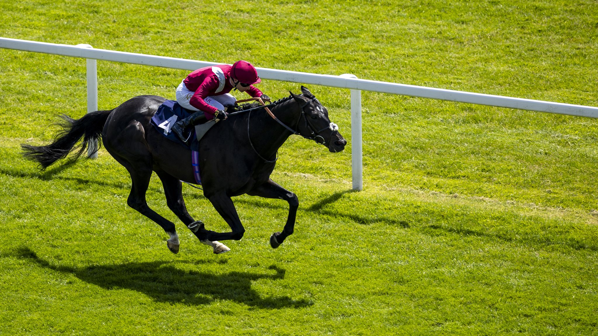 Lockinge Stakes: Lead Artist claims Group 1 prize for Oisin Murphy and ...