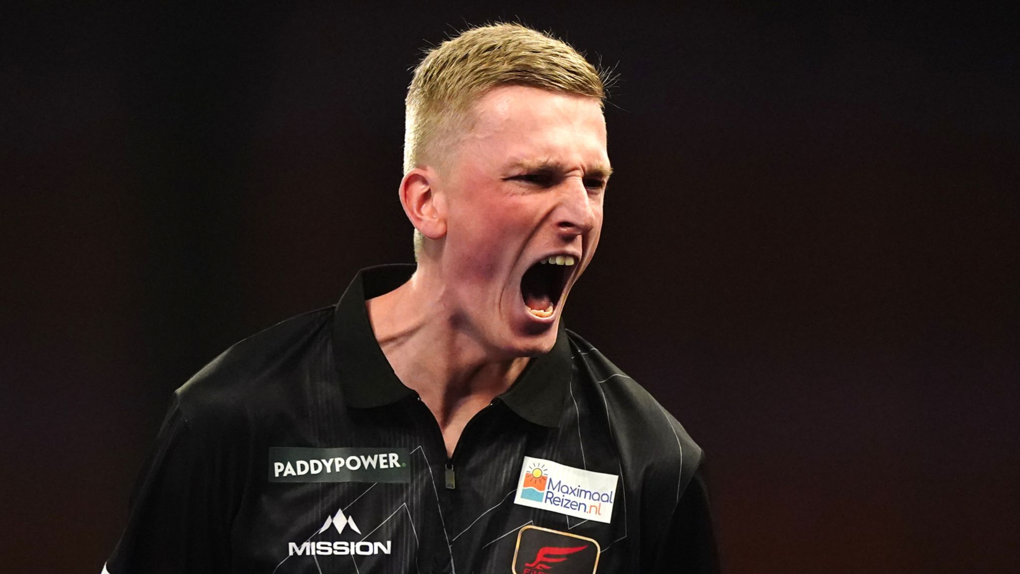 Wessel Nijman warms up for World Grand Prix by clinching Players ...