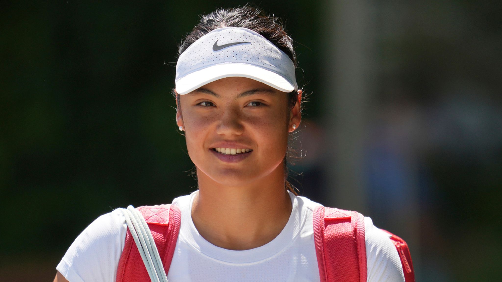 Emma Raducanu does not expect much of herself at Wimbledon this year ...