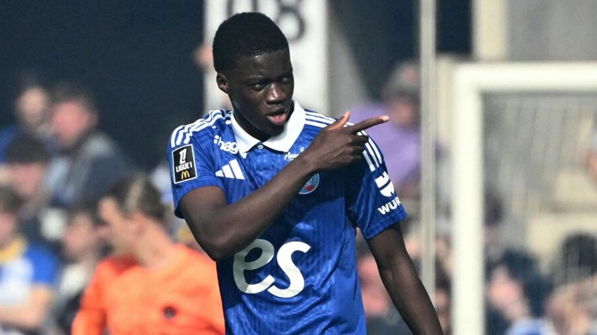 Chelsea transfer news: Mamadou Sarr signs from Ligue 1 side RC ...