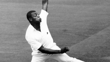 David 'Syd' Lawrence: Former England and Gloucestershire bowler dies ...