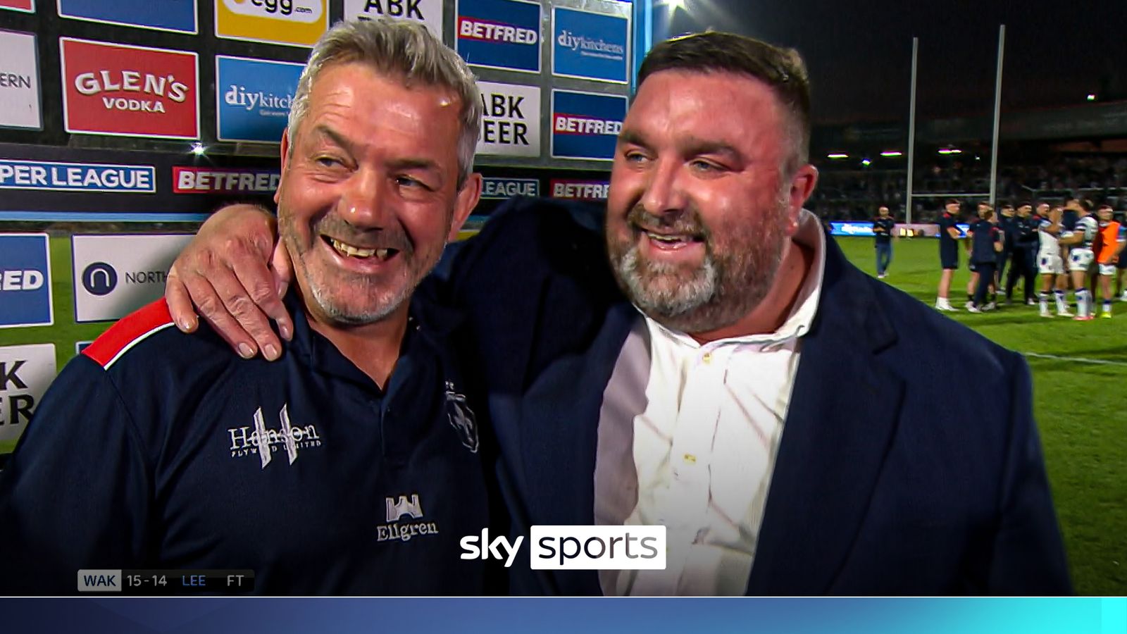 Wakefield Trinity vs Leeds Rhinos | Daryll Powell and Matt Ellis ...