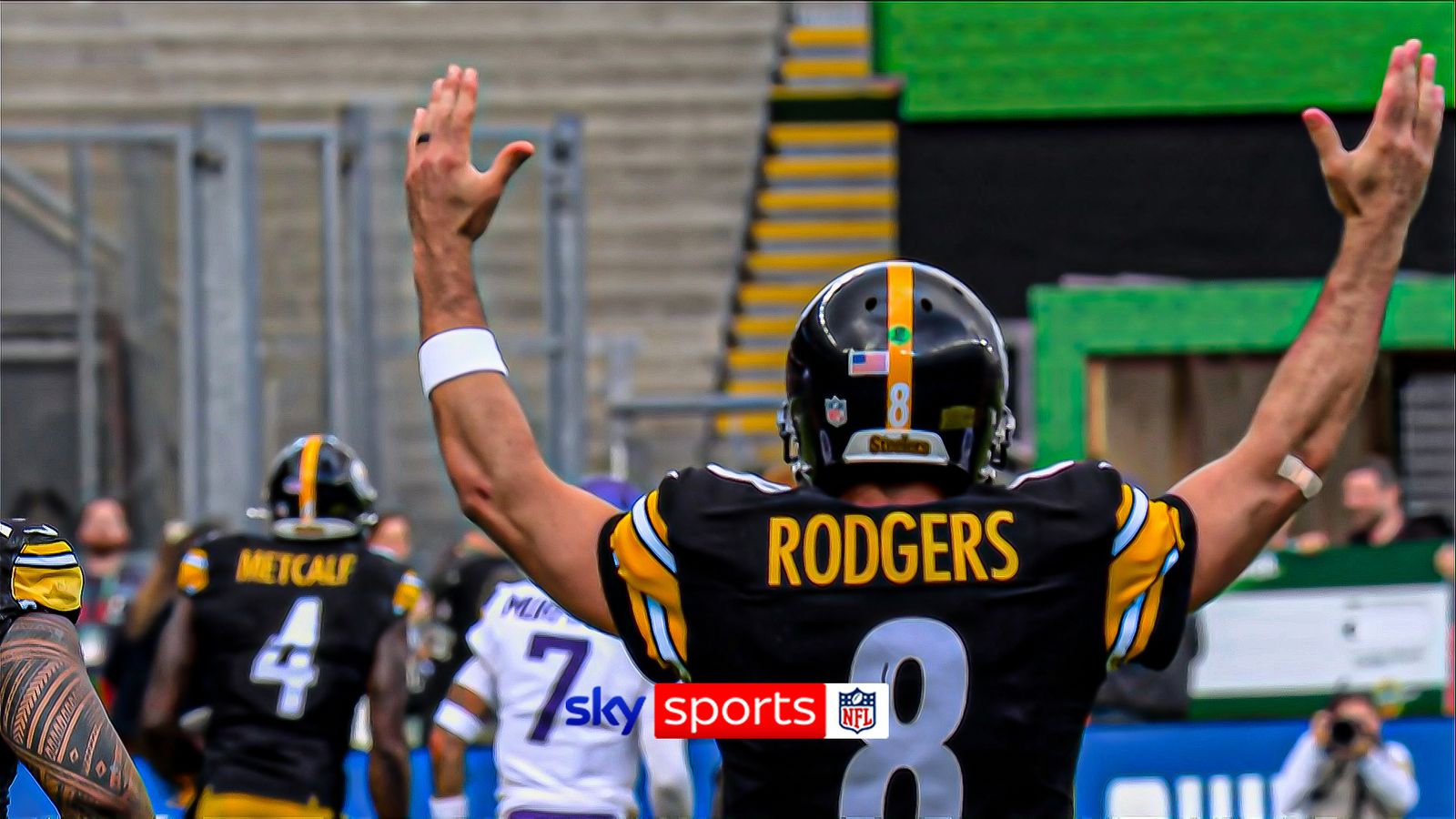 Aaron Rodgers jokes of celebratory Guinness and a Dublin night out after leading Pittsburgh ...