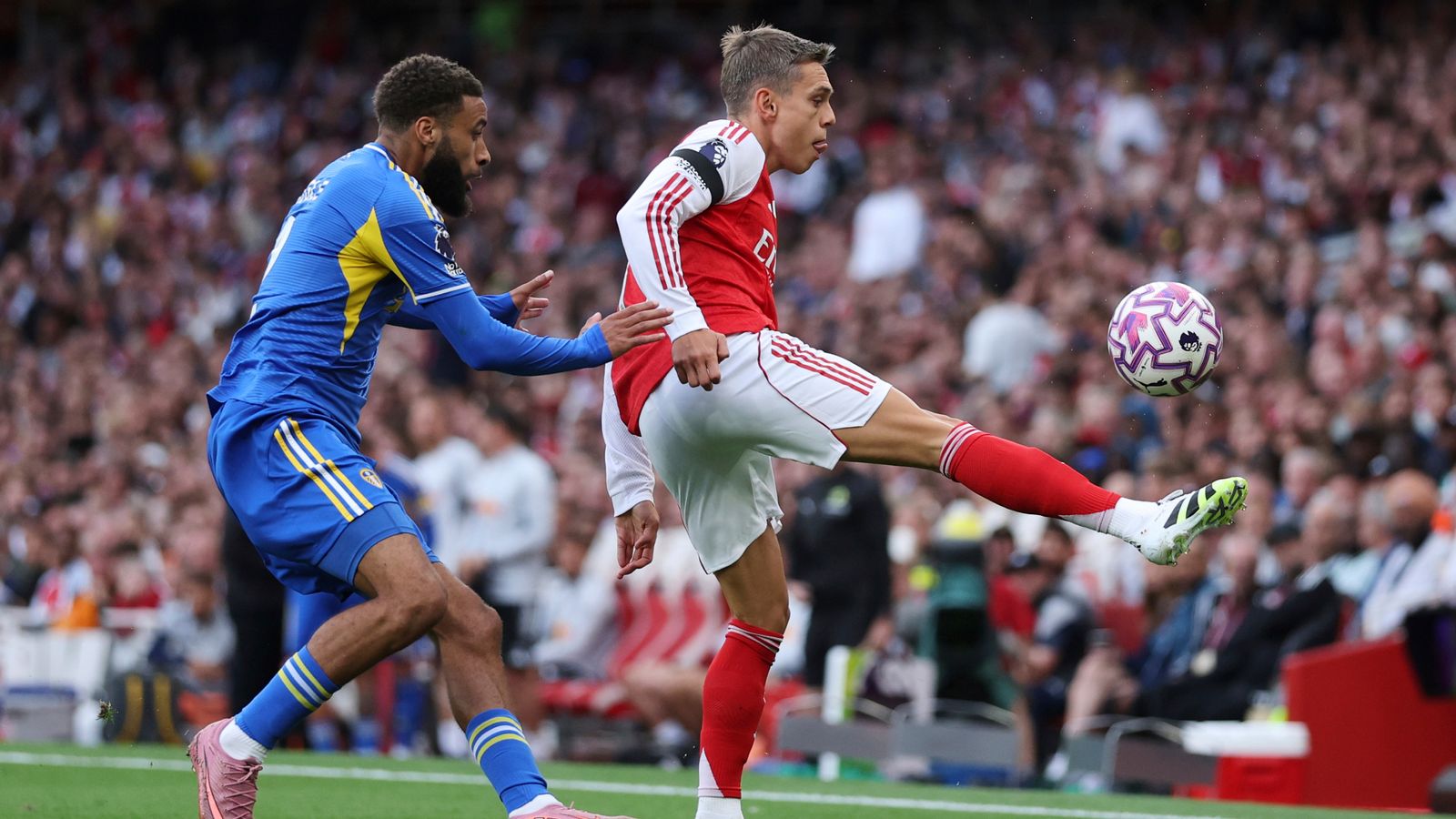 Transfer Centre LIVE! Football transfer news, updates and rumours ...