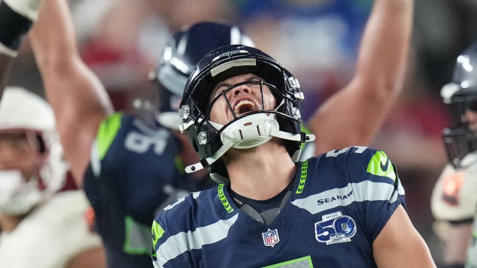 NFL: Seattle Seahawks resist a late rally to beat Arizona Cardinals 23 ...
