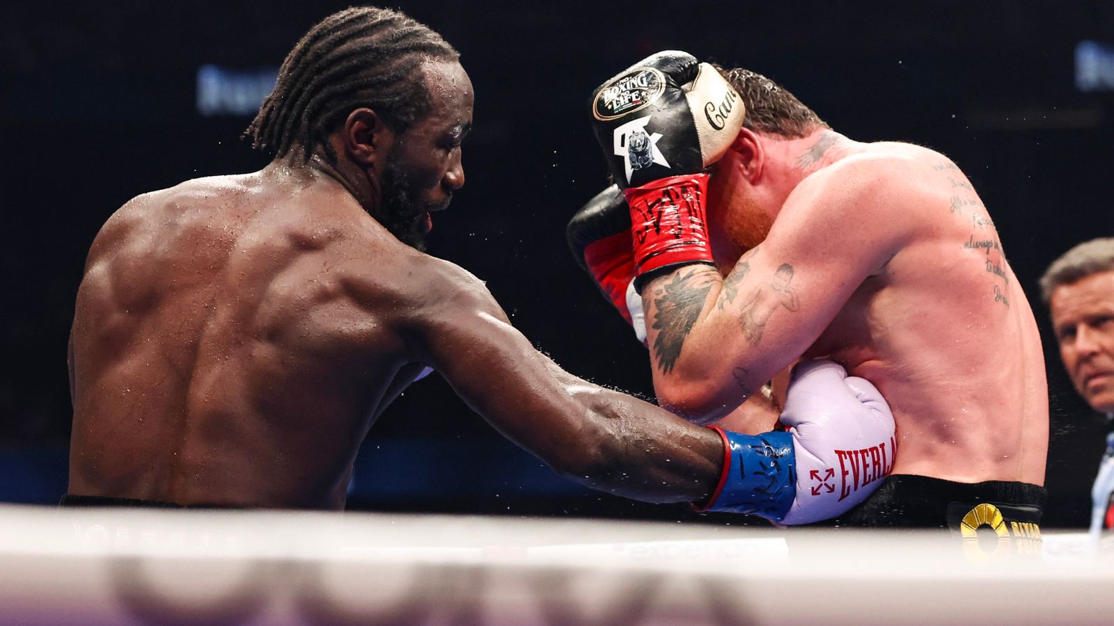 Terence Crawford stuns Canelo Alvarez in Las Vegas to become undisputed ...