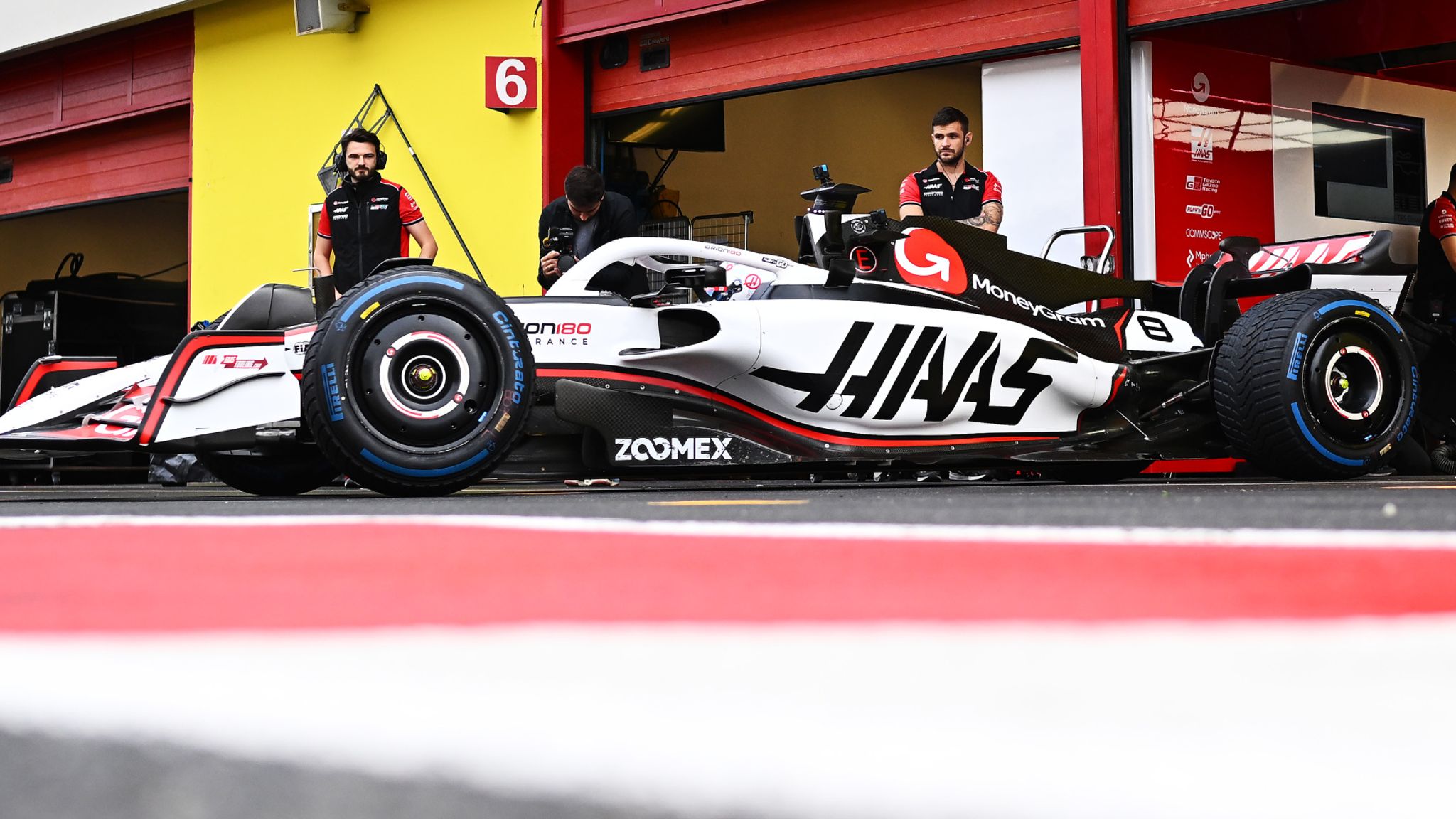 Romain Grosjean drives F1 car for first time since miracle escape from ...