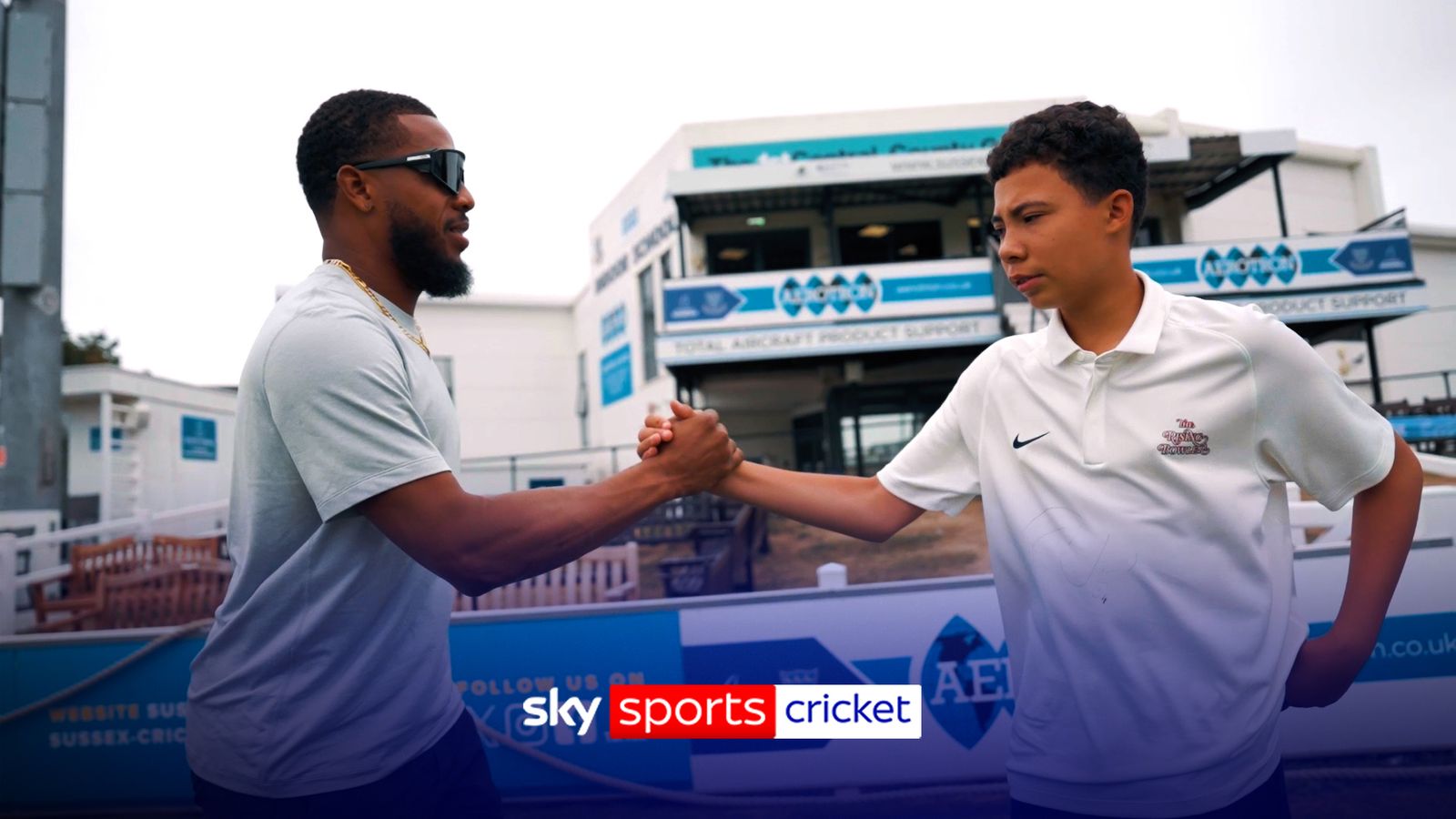 Chris Jordan meets ‘Rising Bowler’ | Cricket News | Sky Sports