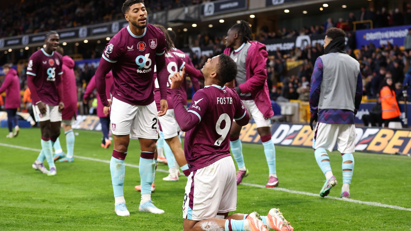Wolves vs Burnley LIVE! Premier League match updates, score, news and ...