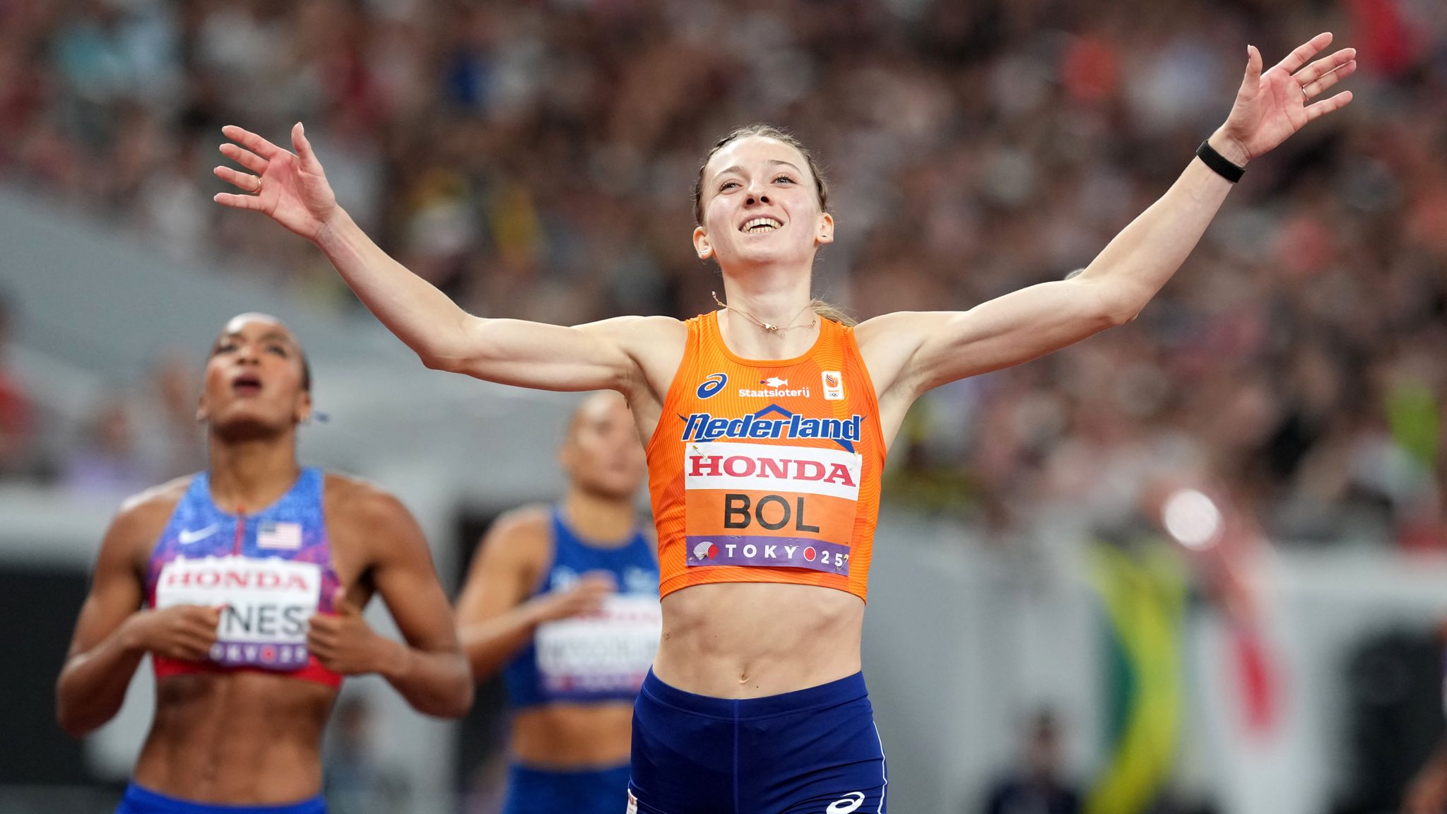 Keely Hodgkinson: British Olympic champion ends season with 800m win at ...
