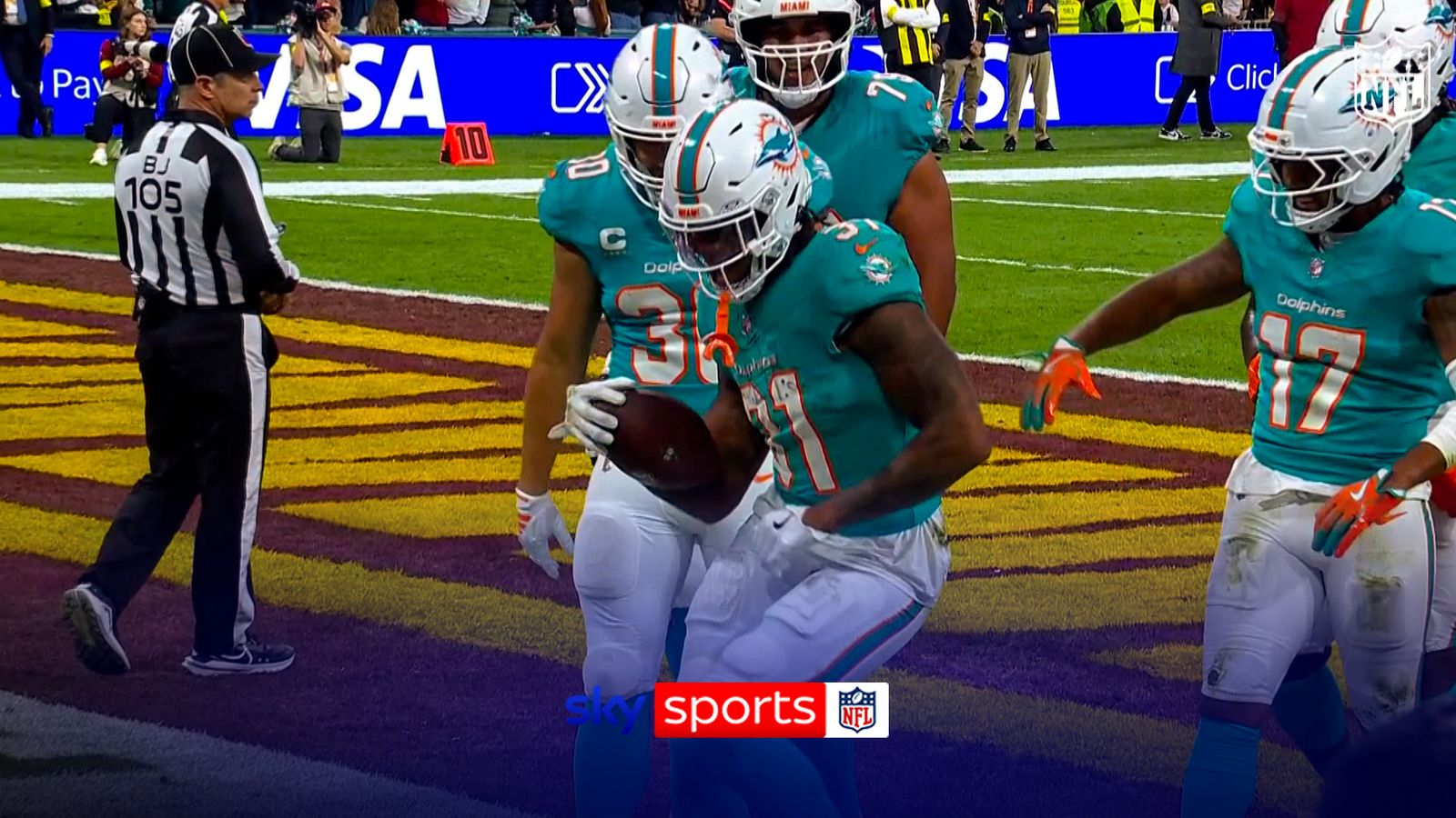 NFL: Ollie Gordon scores touchdown as Miuami Dolphins go level in ...