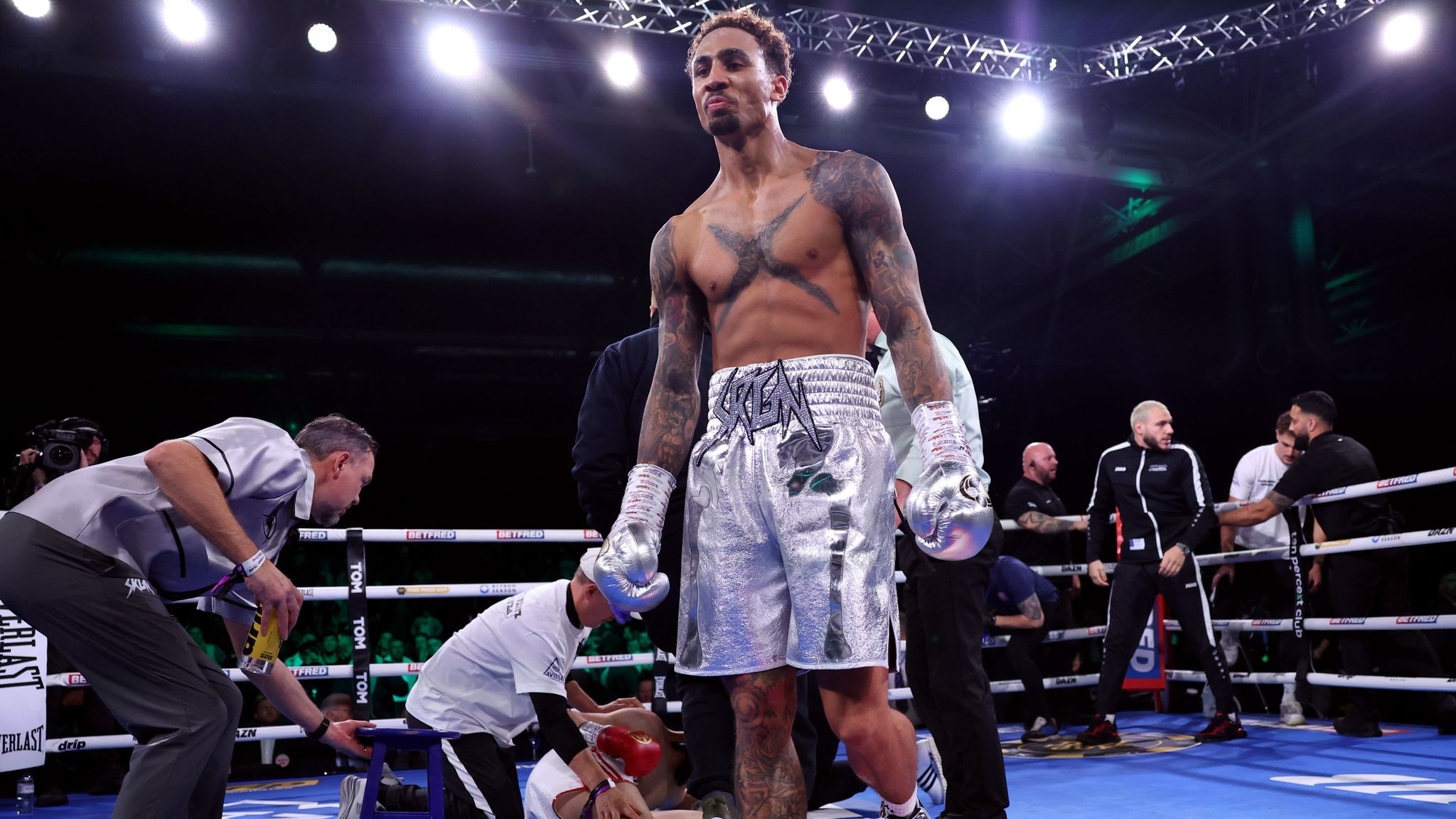 Ben Whittaker obliterates Benjamin Gavazi with devastating first-round ...