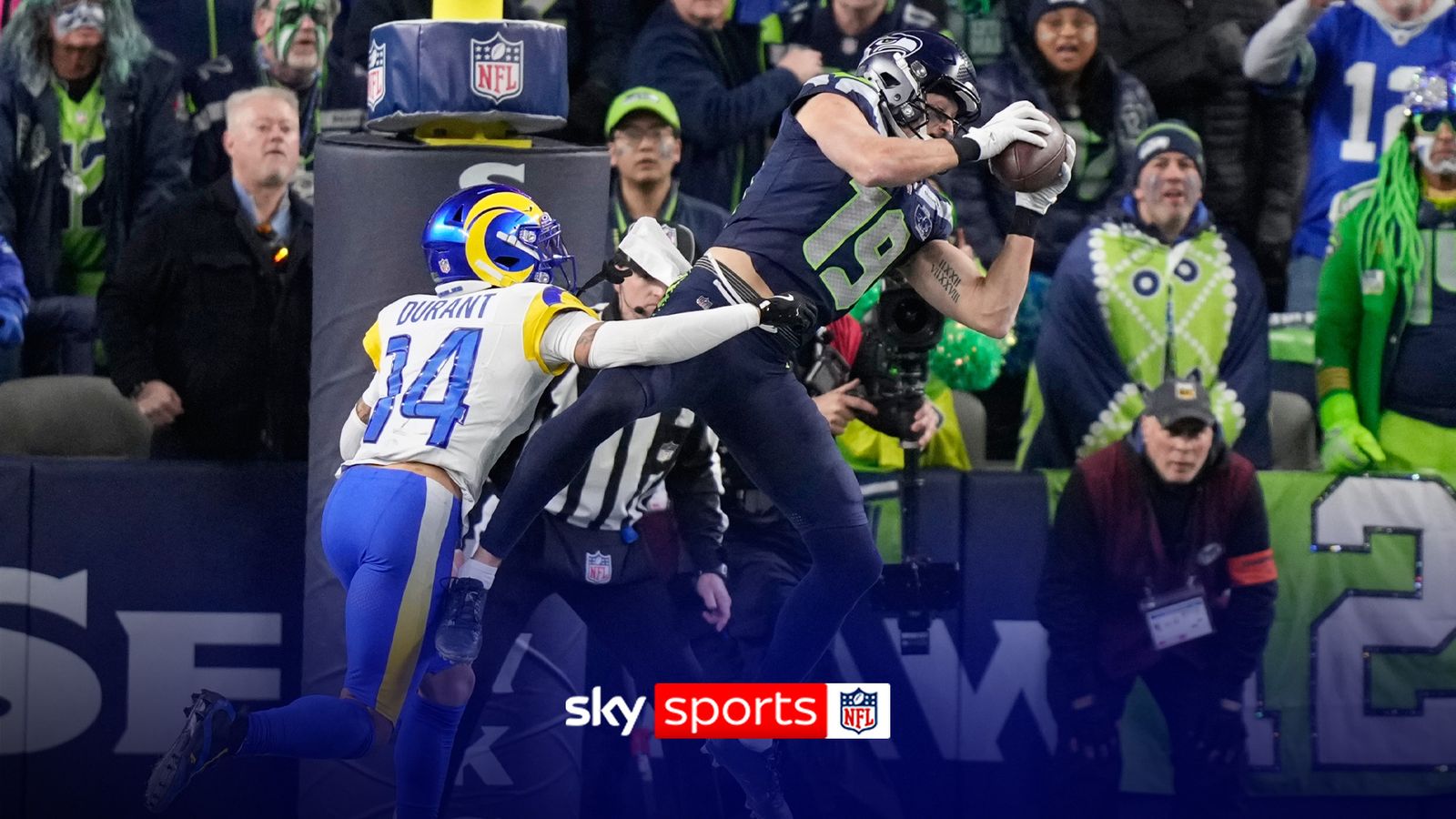 Los Angeles Rams @ Seattle Seahawks | Jake Bobo punishes Xavier Smith's ...