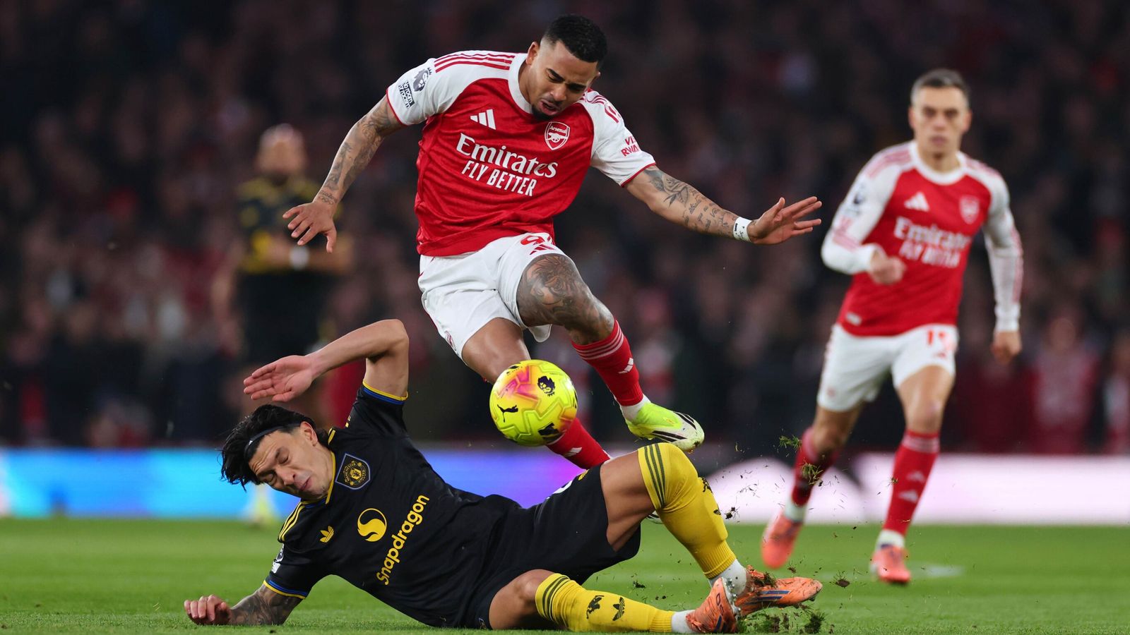 Arsenal's Title Challenge: Analyzing Arteta's Struggles and Mounting ...