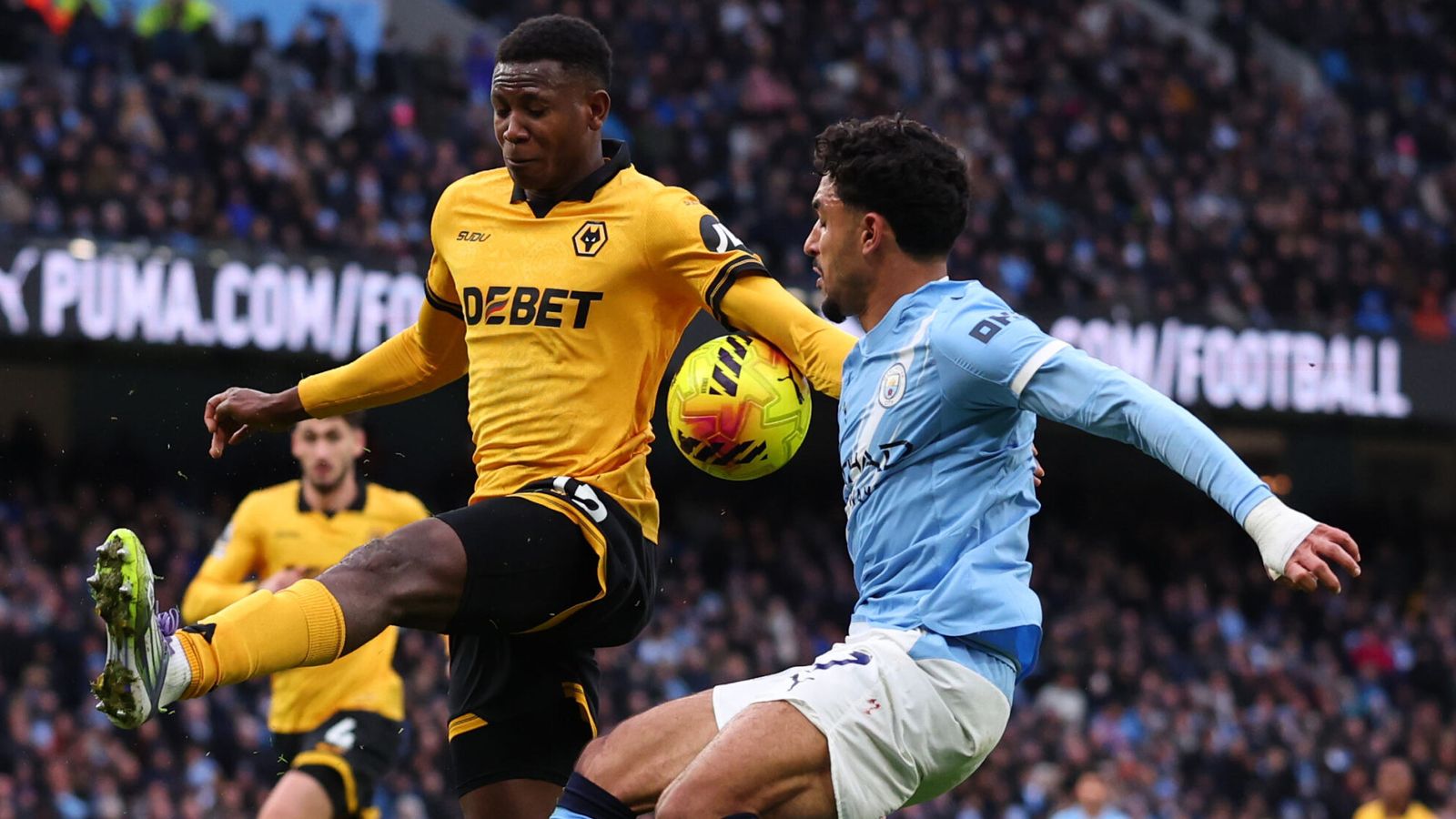 Alejandro Garnacho's message to Bruno Fernandes says it all after Man ...