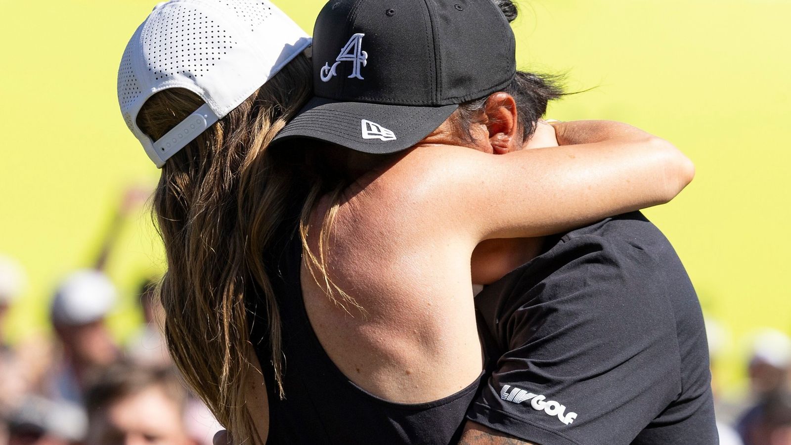 Anthony Kim completes amazing golf comeback story with emotional LIV ...