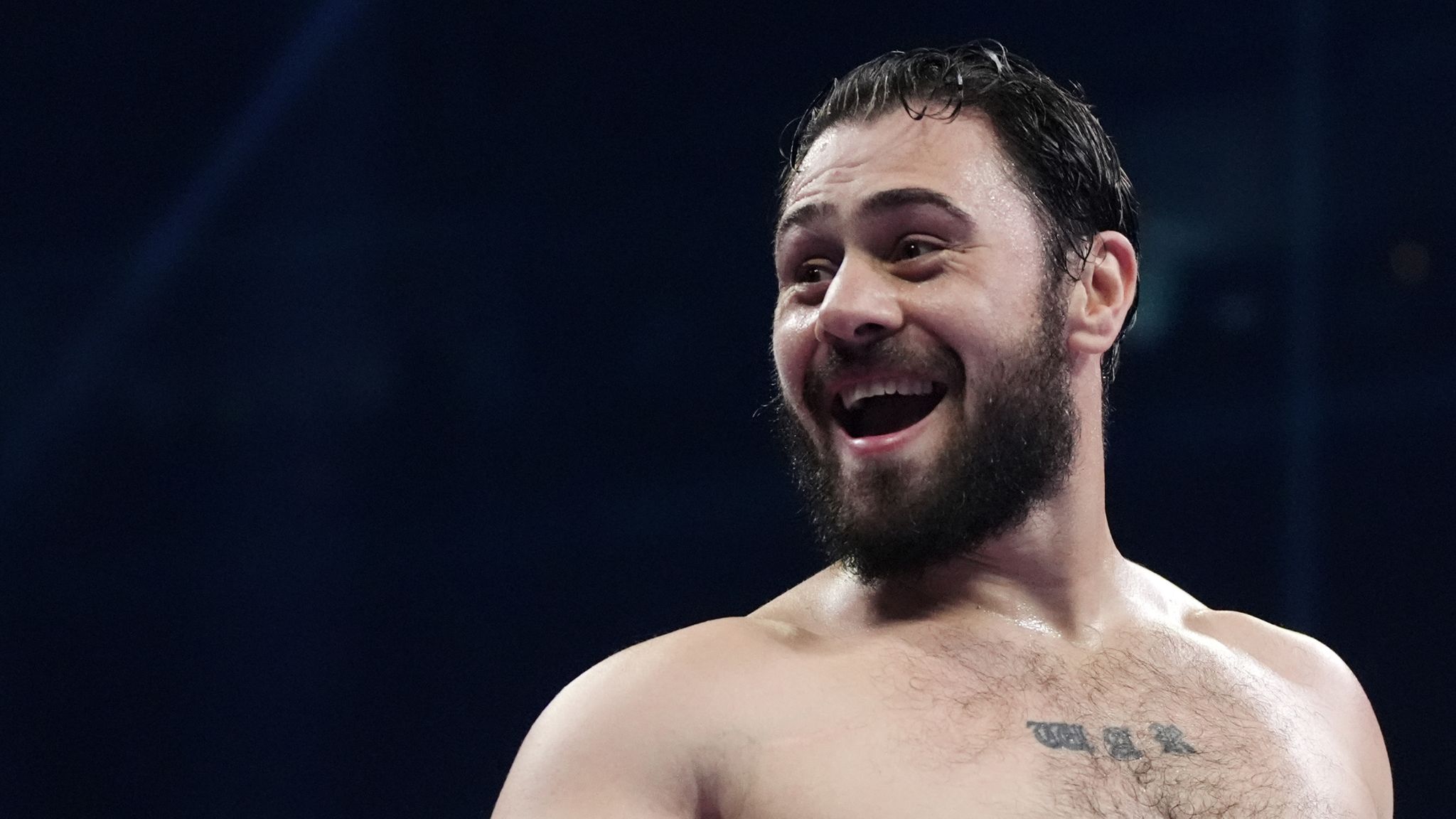 Leigh Wood defeats Josh Warrington as Sandy Ryan becomes two-weight ...