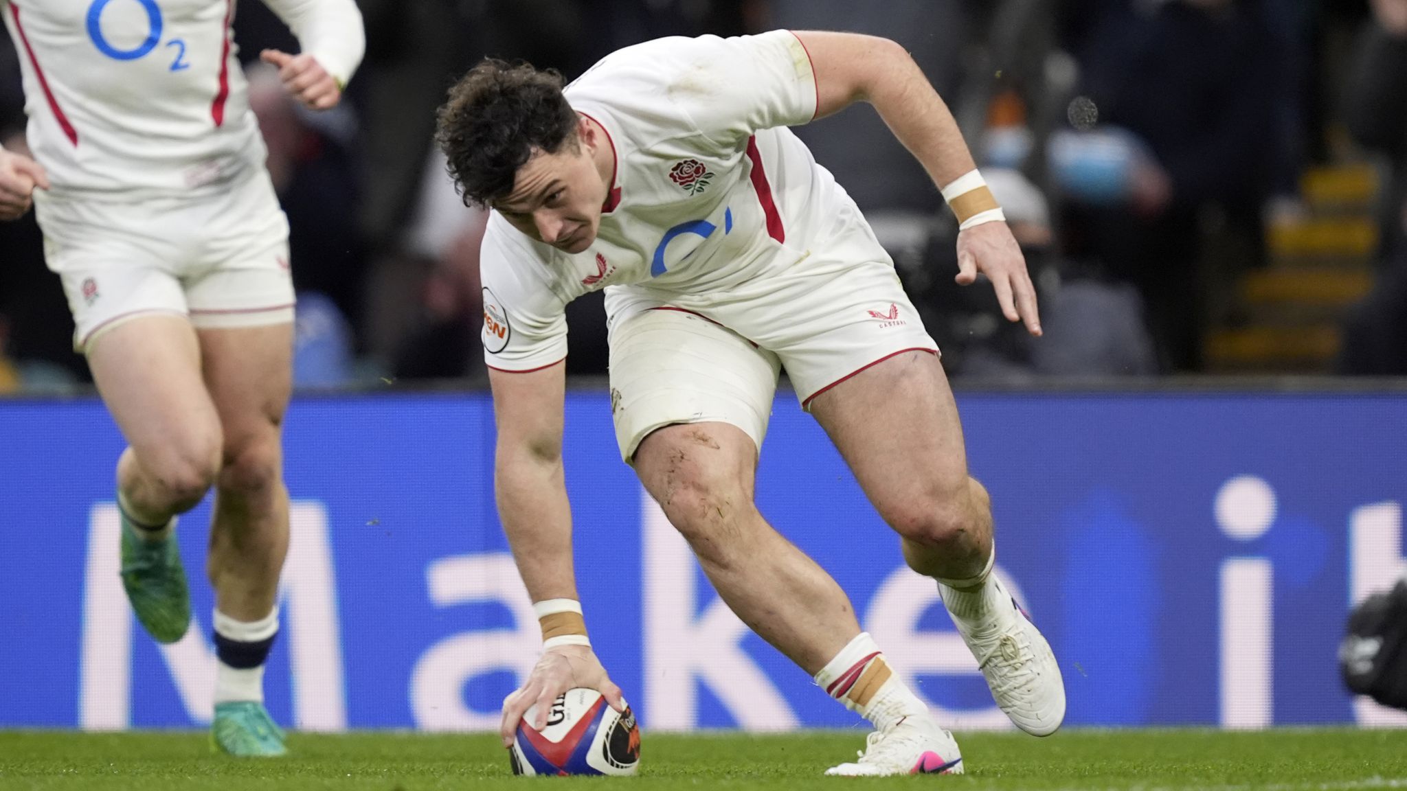 England 48-7 Wales: Henry Arundell scores hat-trick in seven-try ...