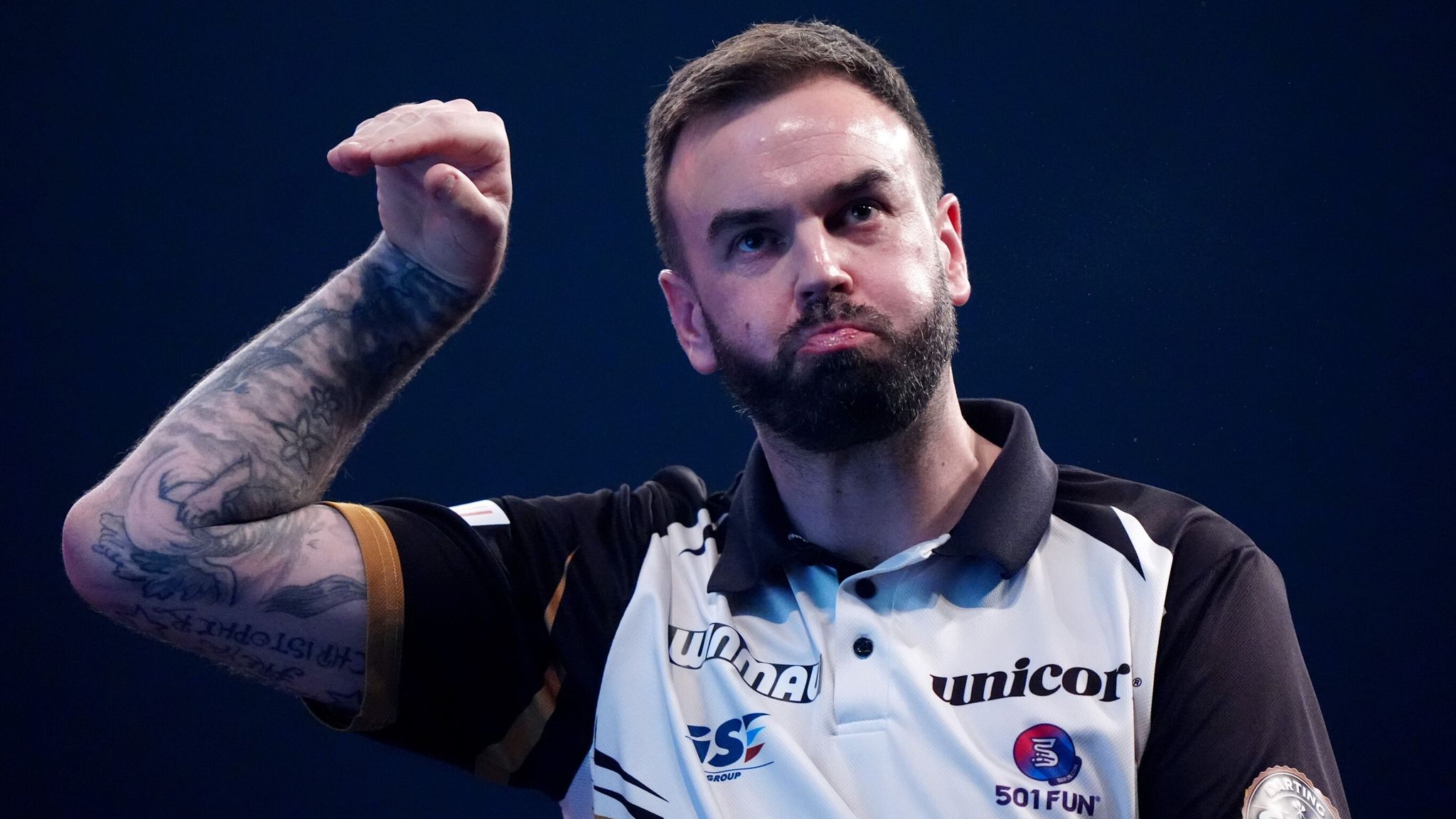 Ross Smith wins Players Championship 5 in Leicester as Chris Dobey ...