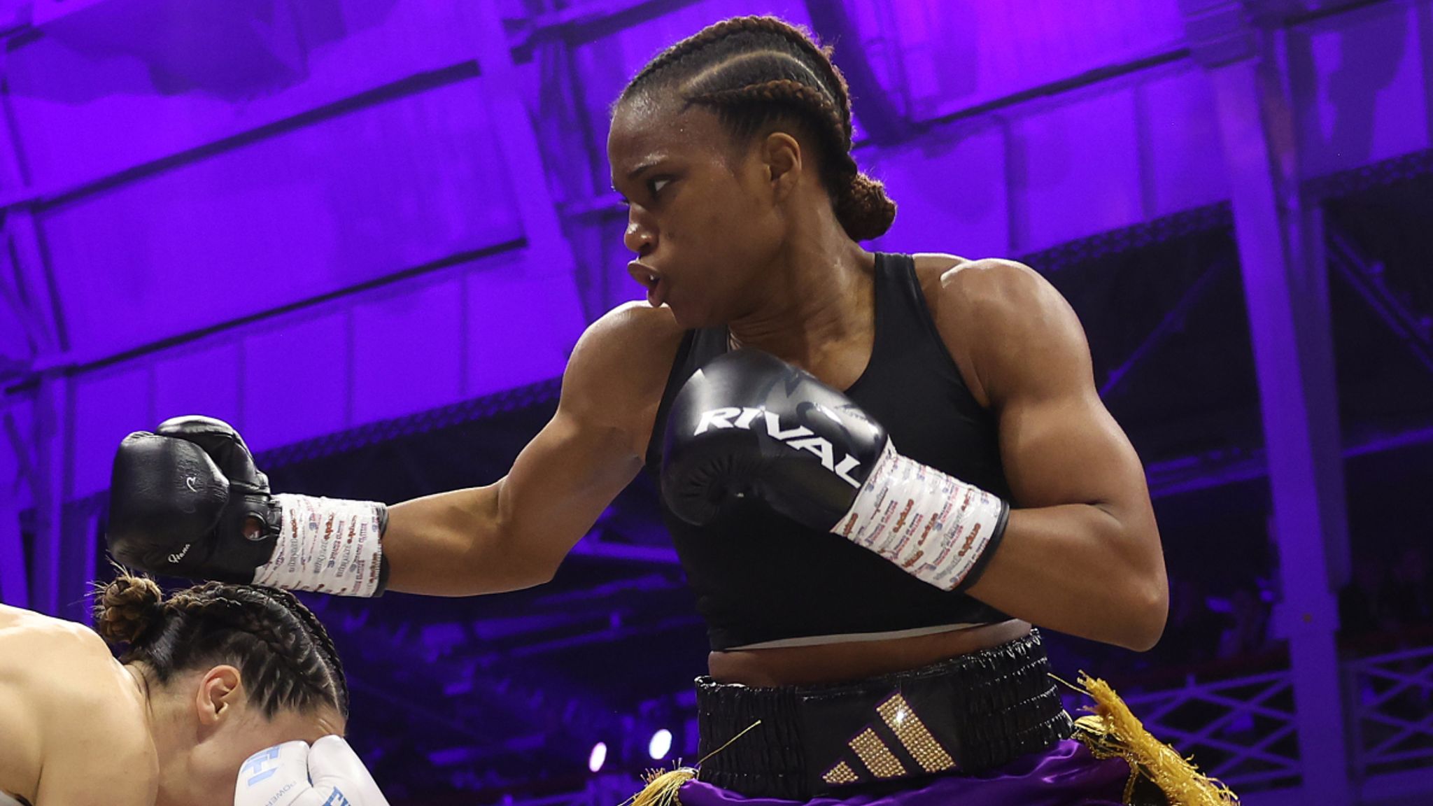 Caroline Dubois defeats Terri Harper to win world championship grudge ...