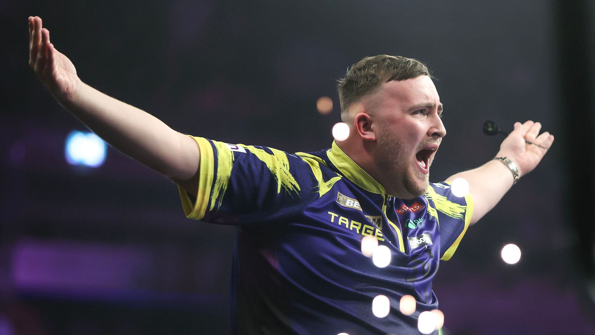 Luke Littler shrugs off boos at Premier League in Liverpool: Reaction ...