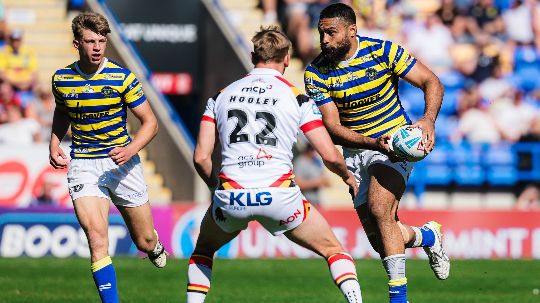 Super League: Warrington Wolves extend flawless home winning record as ...