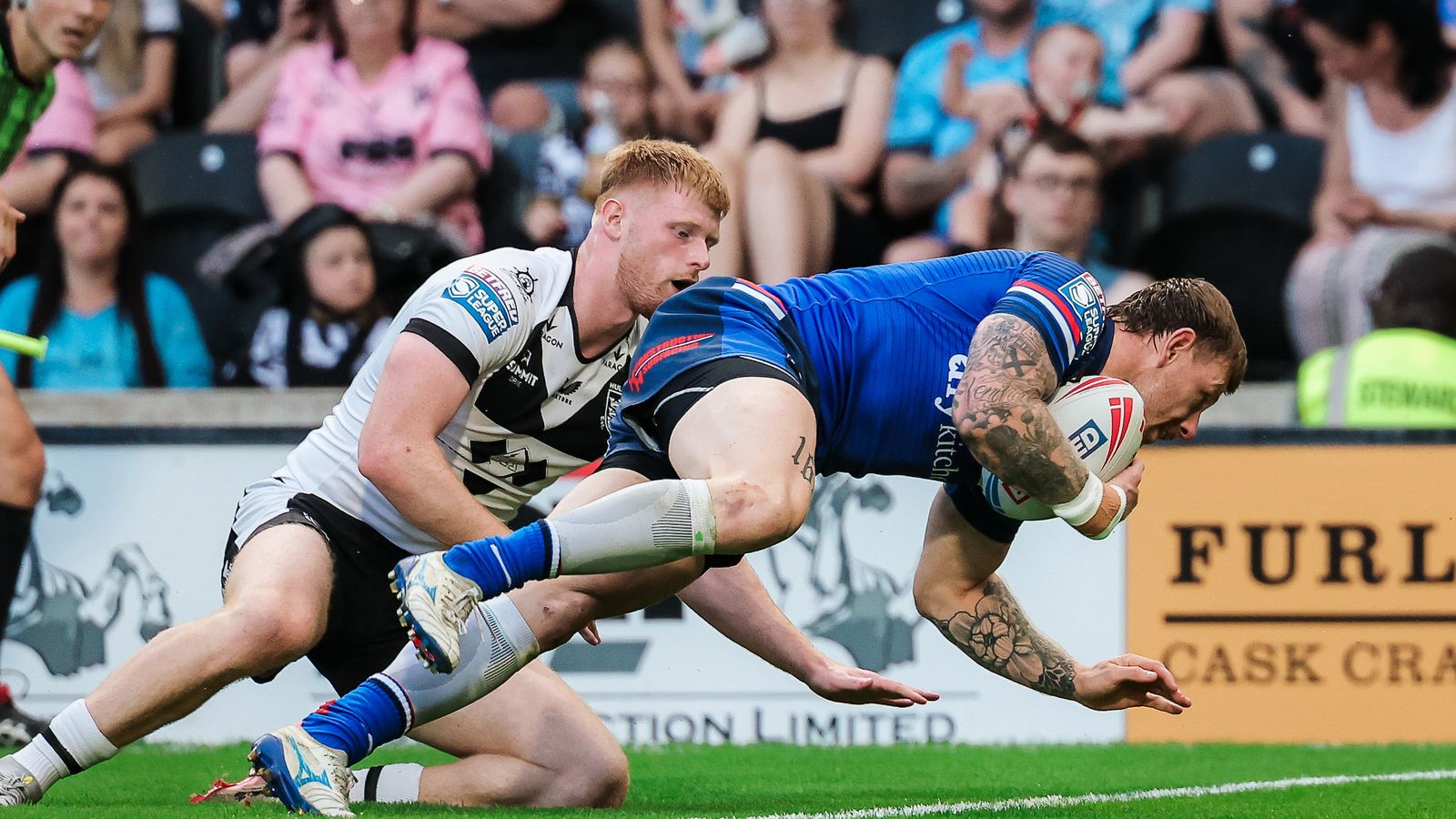 Super League: Champions Hull KR beat Leigh Leopards while Wakefield ...