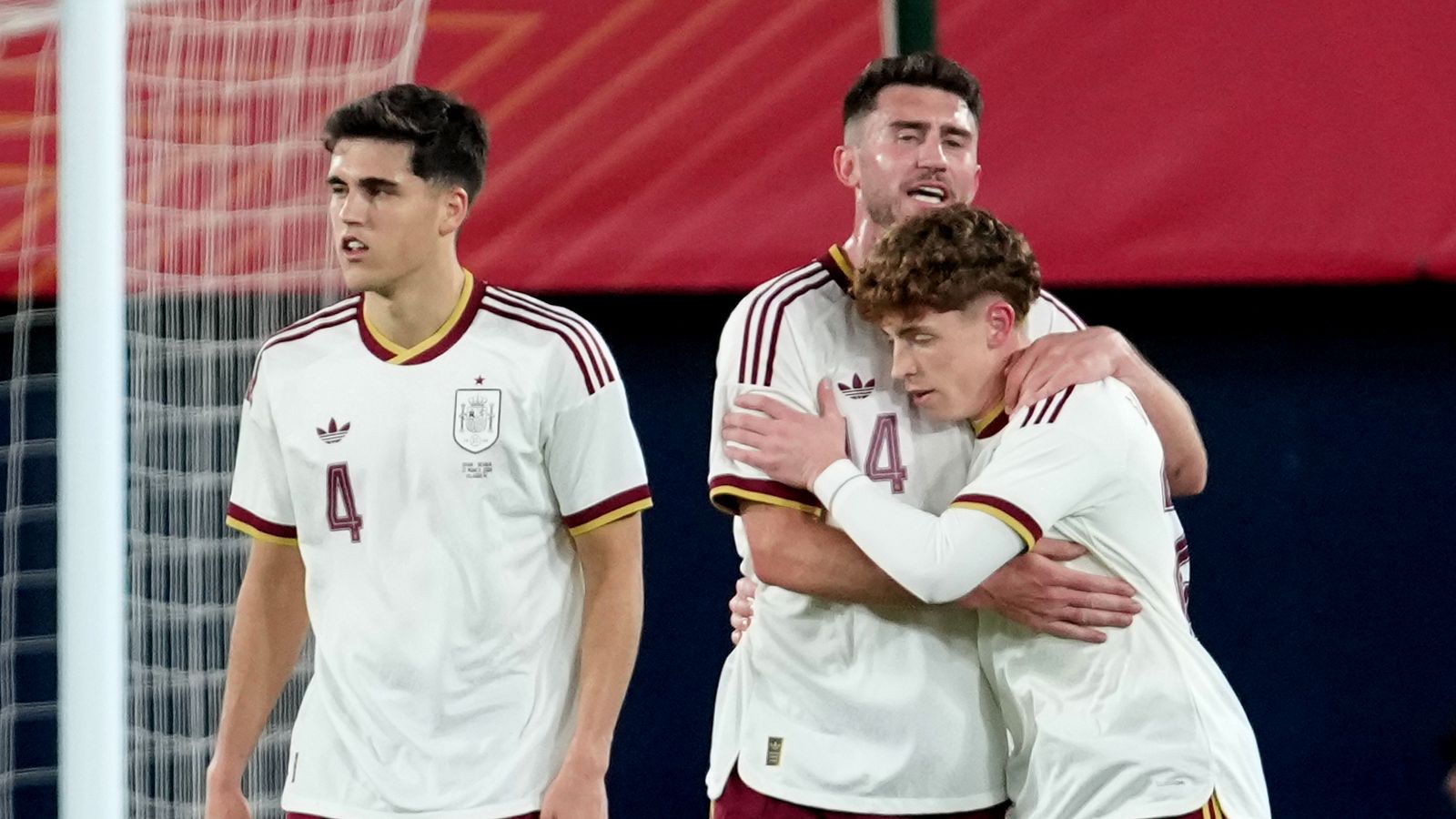 Victor Munoz transfer news: Liverpool hijack Newcastle's move for ...