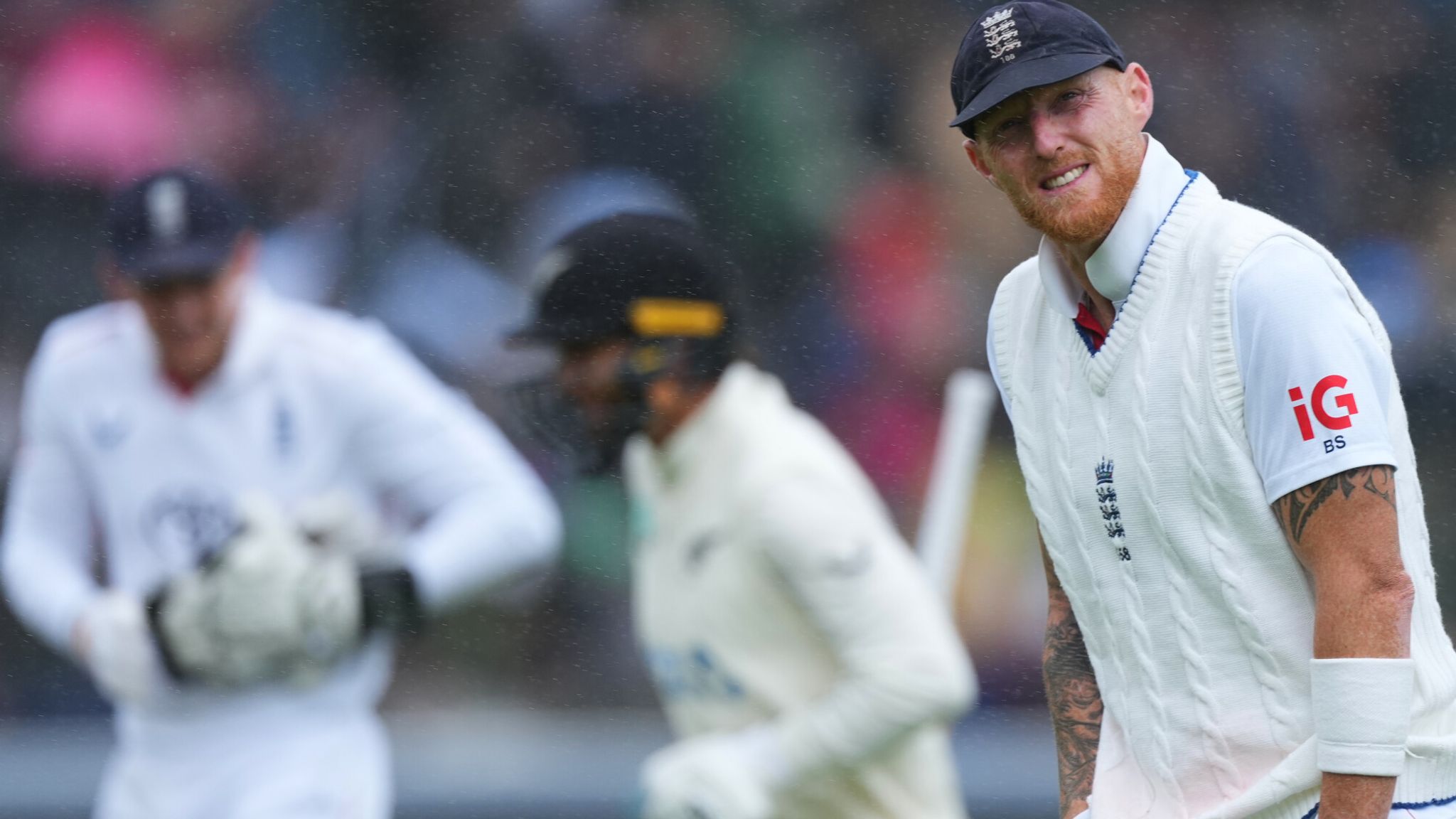England vs New Zealand: Ollie Robinson bags two more wickets between ...