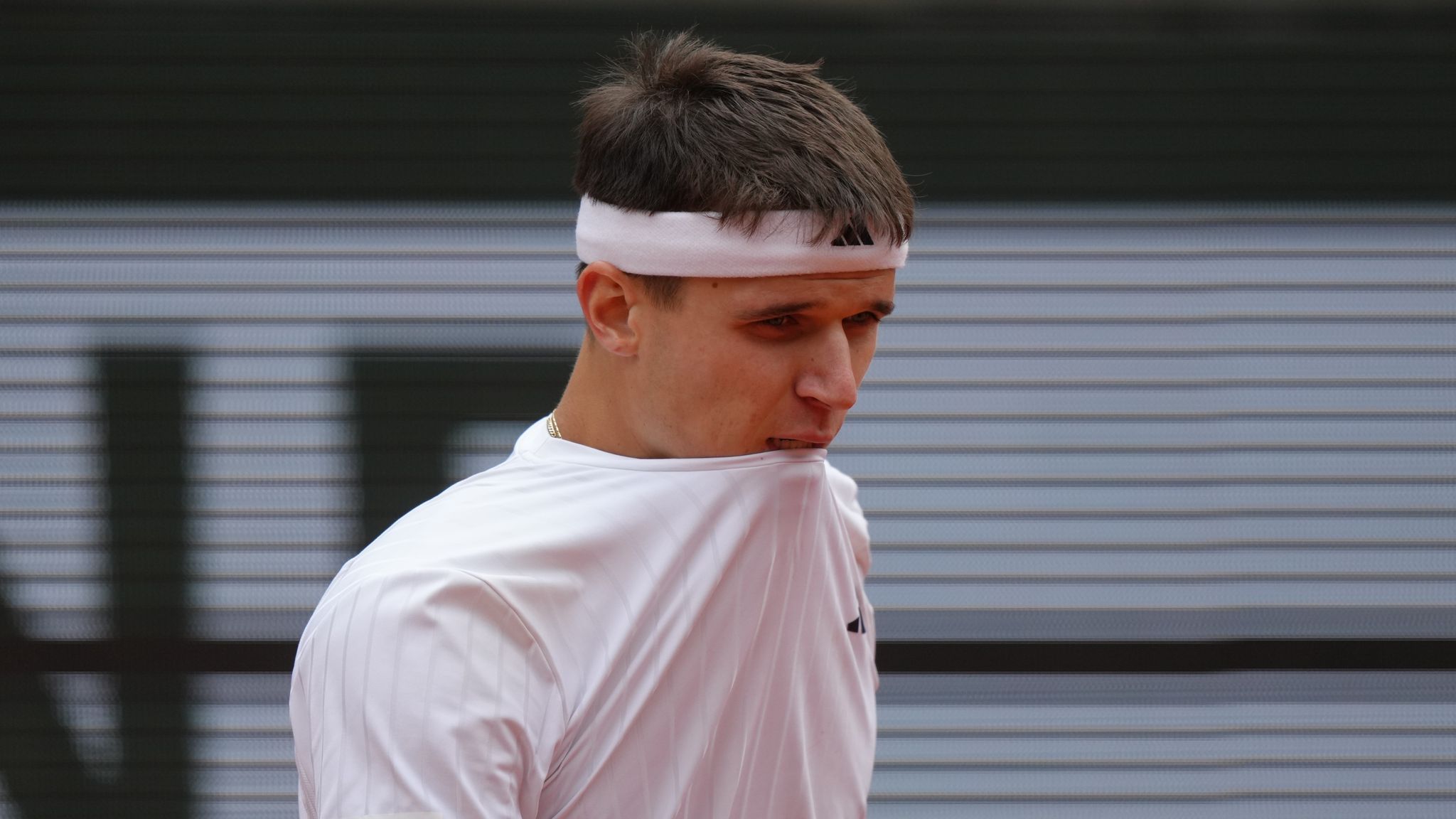 French Open: Alexander Zverev gets past Jakub Mensik at Roland Garros ...