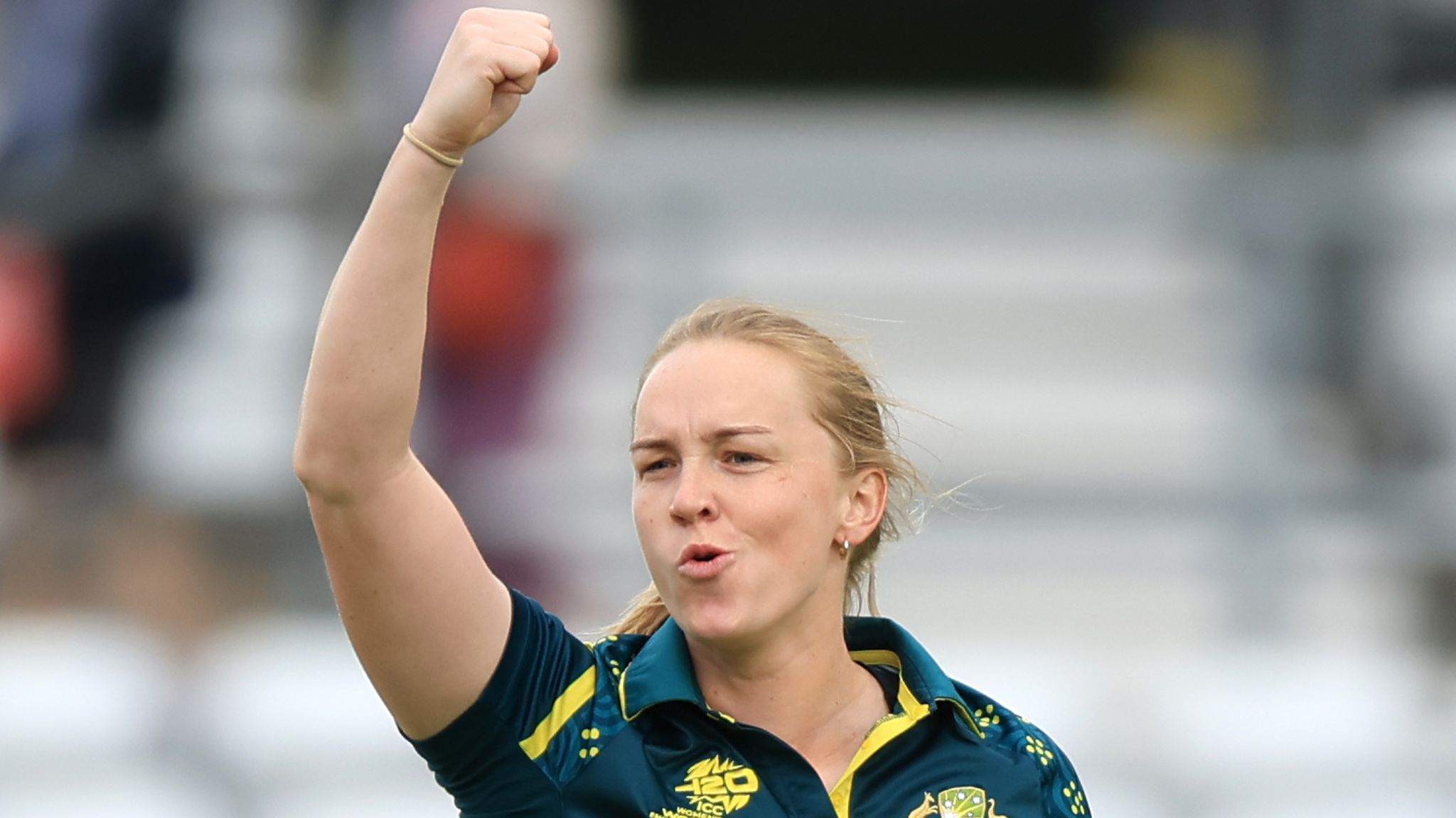T20 World Cup: Australia thrash Bangladesh by nine wickets at ...