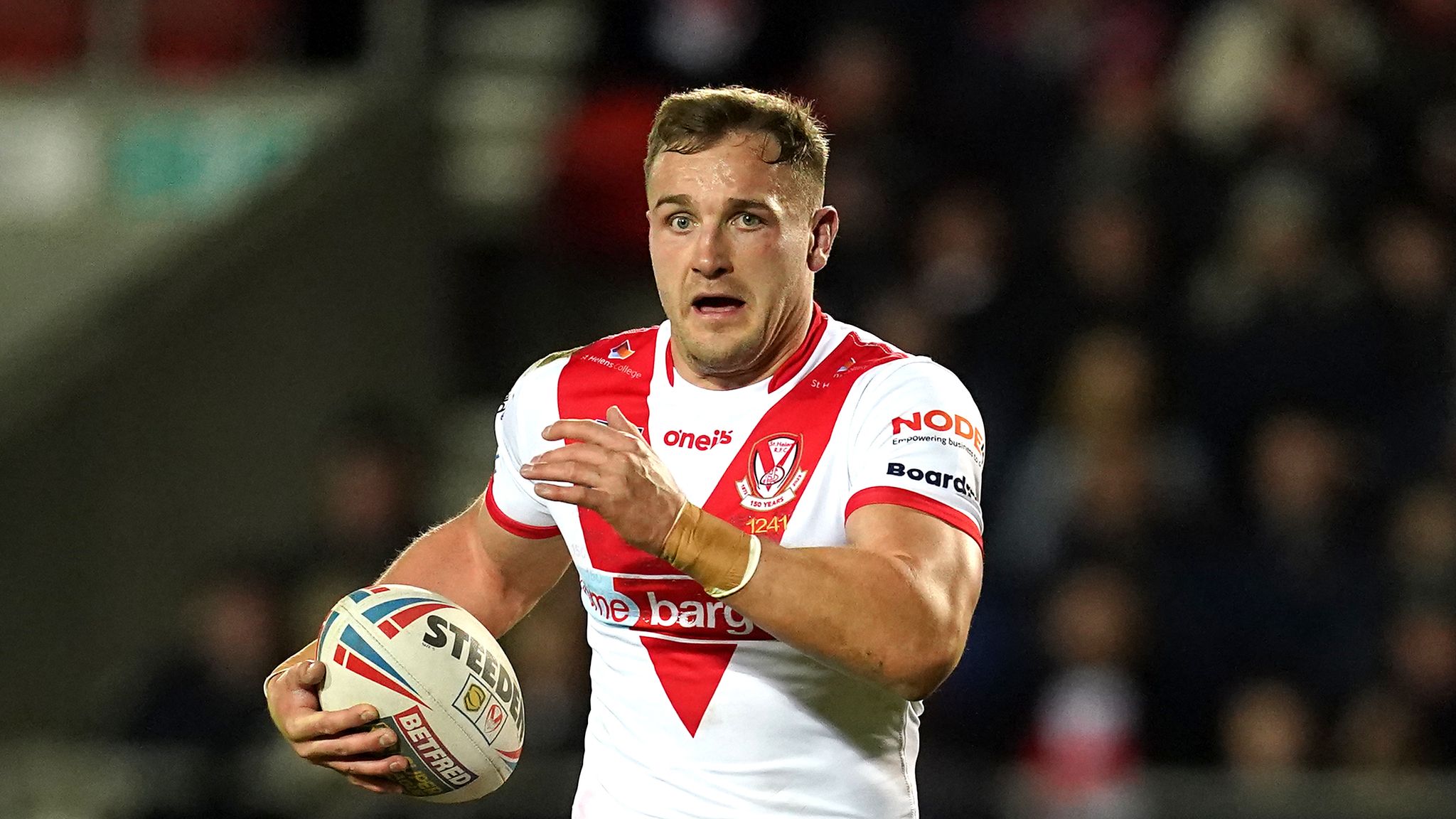 Matty Lees: St Helens captain and England star signs for new NRL ...